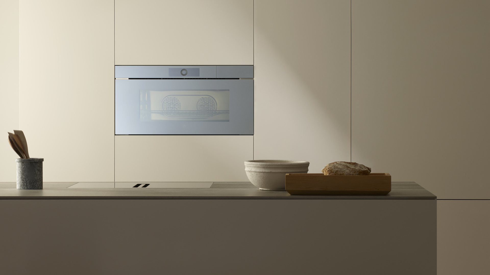 V-ZUG presents the world's largest combi-steam oven: a stunning appliance for high-level ...